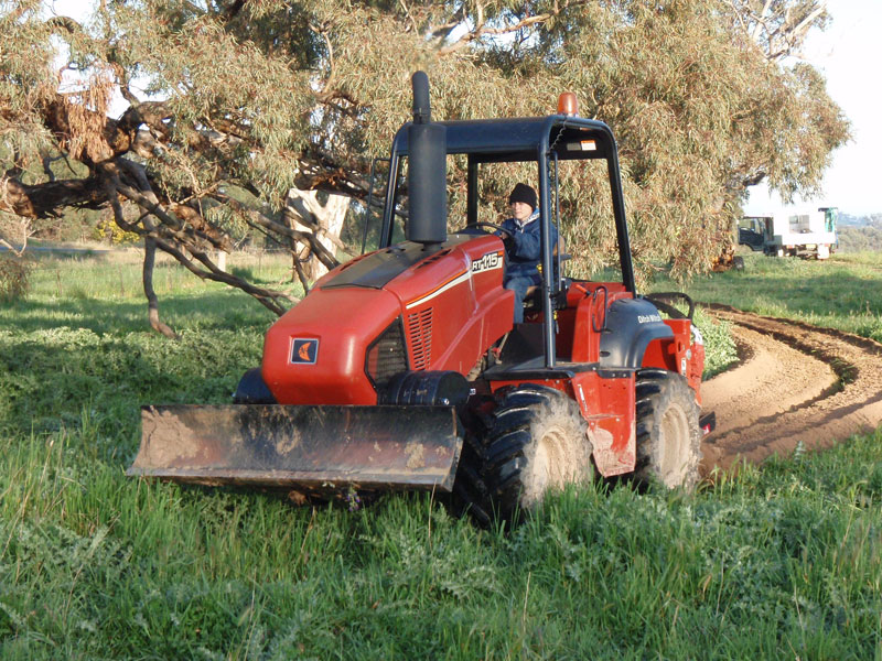 MSW Plant Hire | Trenching Specialists - Trench Diggers - 115hp