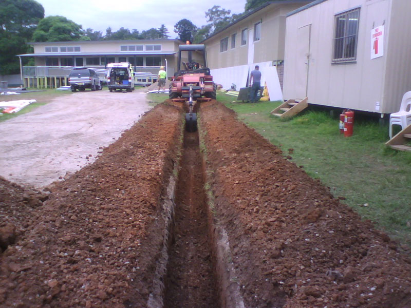 MSW Plant Hire | Trenching Specialists - Trench Diggers - 115hp