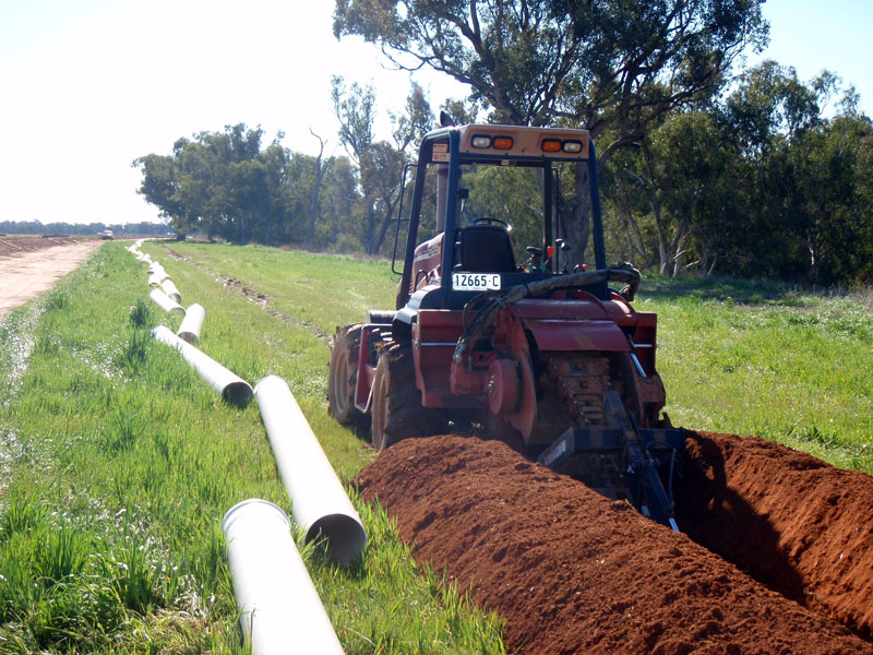 MSW Plant Hire | Trenching Specialists - Trench Diggers - 115hp